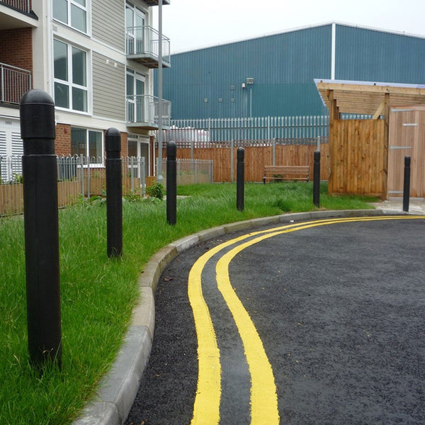 EB400 Steel Core Plastic Bollard