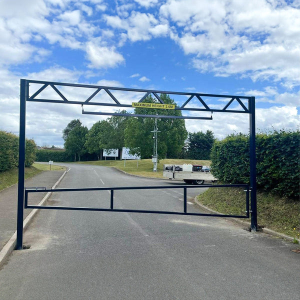 Ladder Style Single Leaf Opening Height Barrier With Lower Gate | SSUK