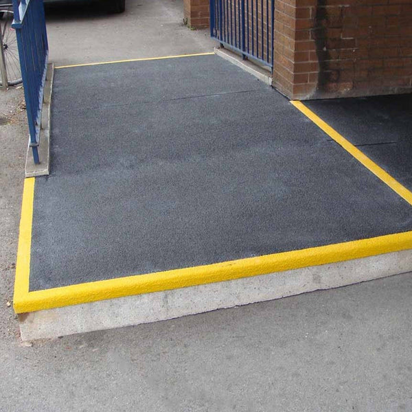 4mm Heavy Duty Anti-Slip GRP Floor Sheet - Black | SSUK