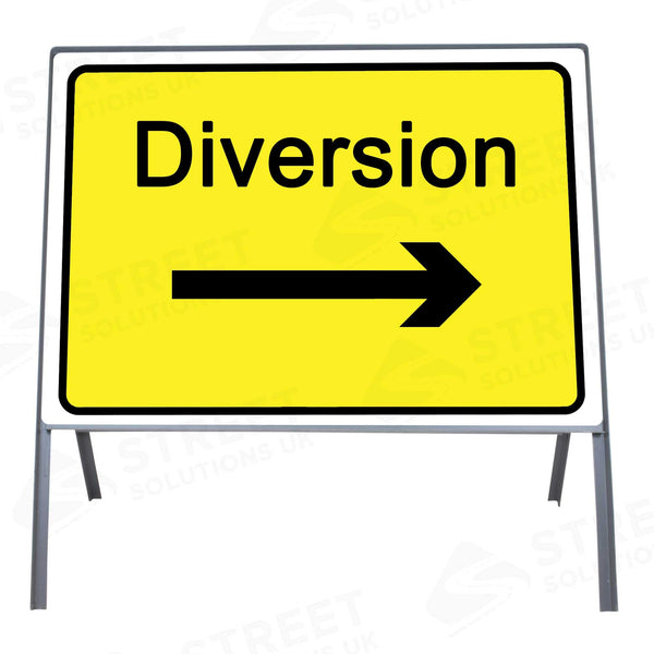 Diversion Arrow Right Metal Sign - 1050x750mm